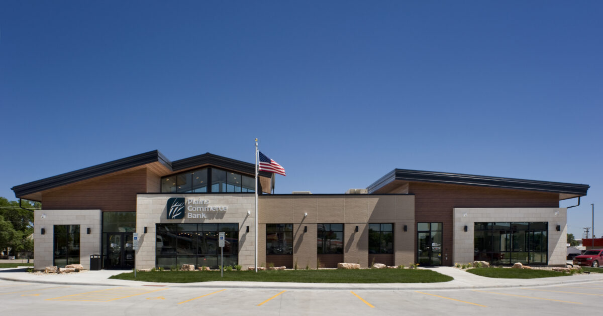 Mitchell, SD | Plains Commerce Bank